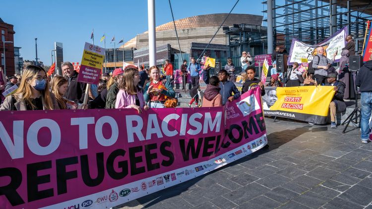 Anti Racism In The Workplace Tuc