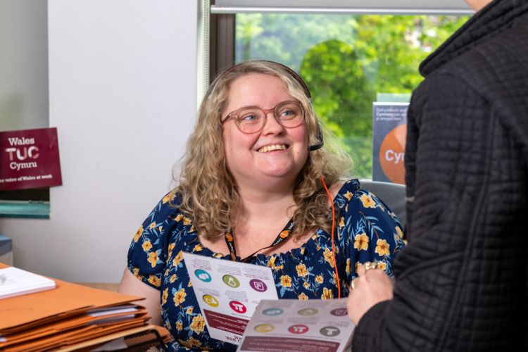 Twf - The Welsh Language at Work Charter | TUC