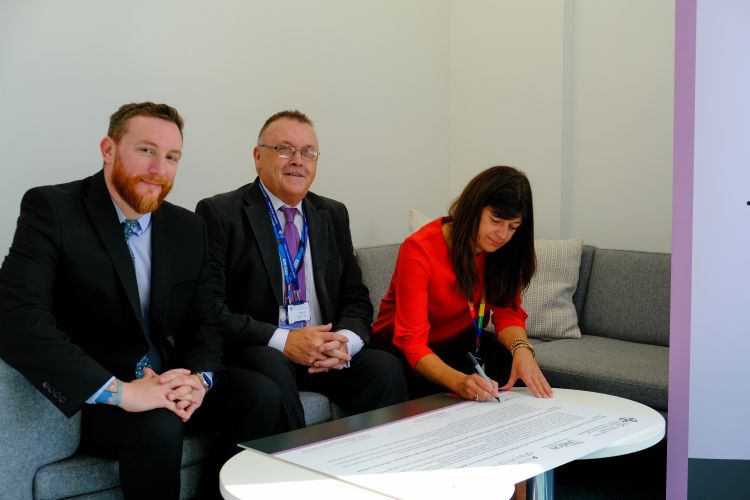 TUC’s Dying to Work NHS national roadshow comes to Wales | TUC